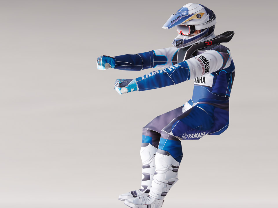 Papercraft de la Yamaha YZ450F - Manualidades a Raudales.